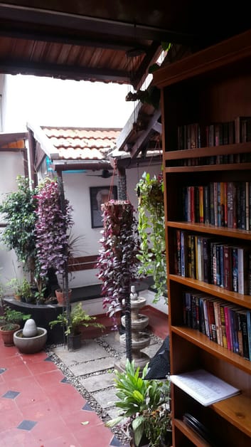 Visit Dyu Art Cafe In Koramangala If You Love To Have An English Brekkie | LBB