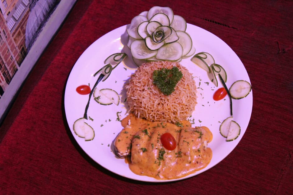 Confused About Where To Head For Perfect Food And Sheesha? Mark VR1 ...