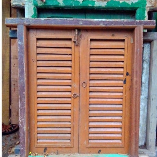 Phears Lane Off Poddar Court | LBB