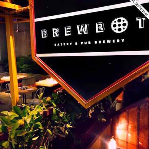 Brewbot Eatery & Pub Brewery, Veera Desai Area and Bandra Reclamation | LBB