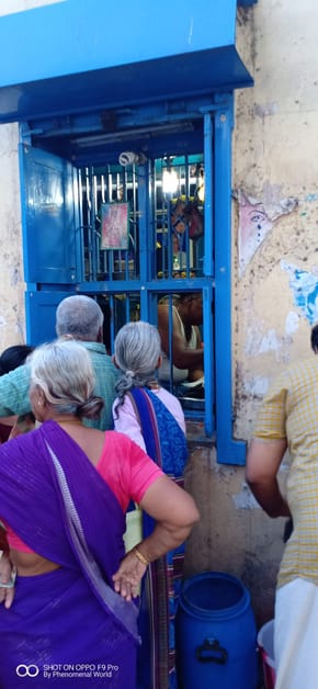 Jannal Kadai - Order Away Through A Window | LBB