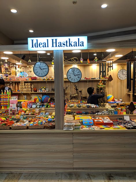 Head To Ideal Hastkala For Knick Knacks I LBB, Mumbai