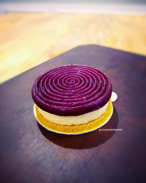 Feranoz Patisserie & Cafe In Banjara Hills Has The Best Cheesecake Ever ...