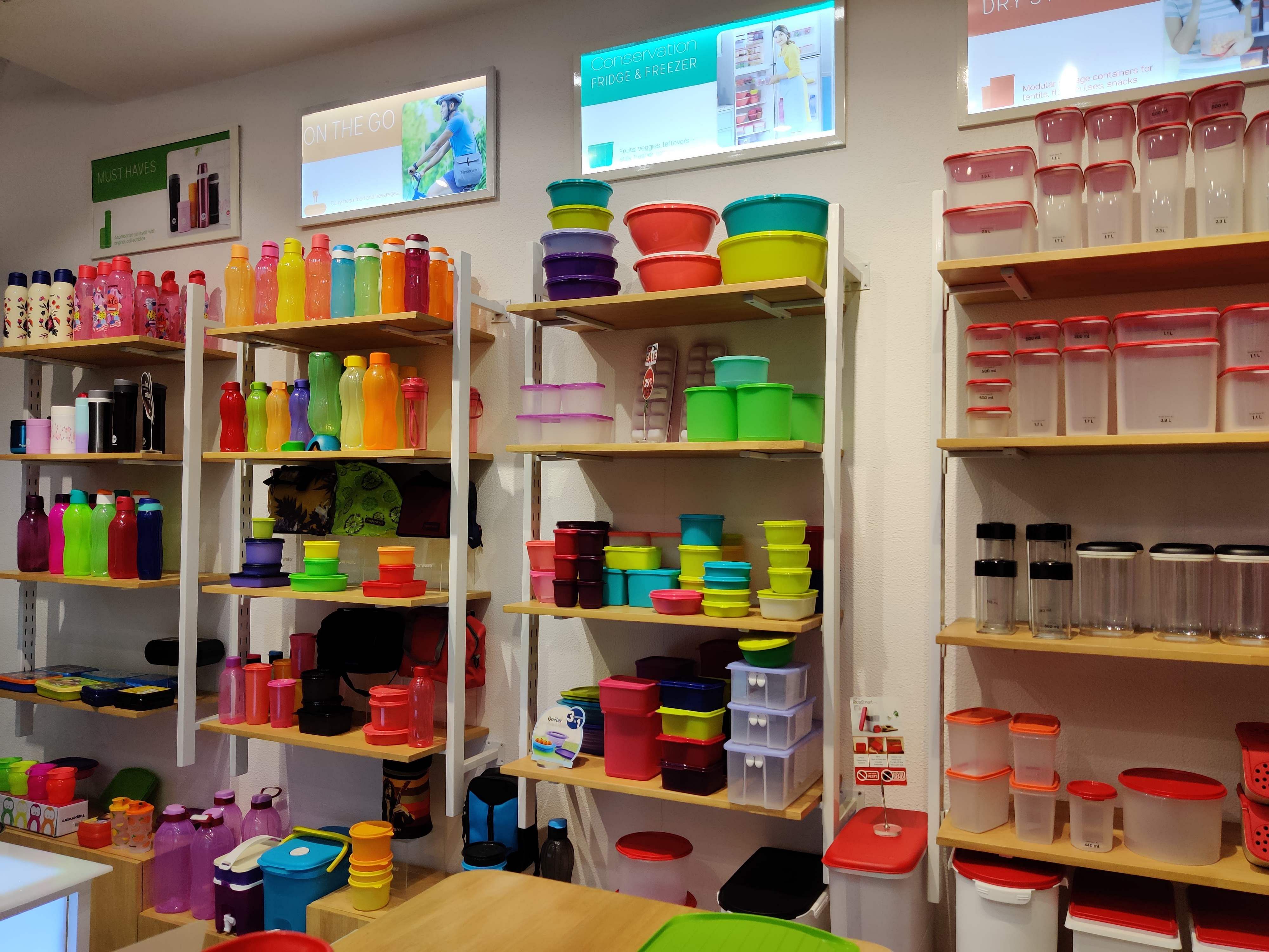 Tupperware store store