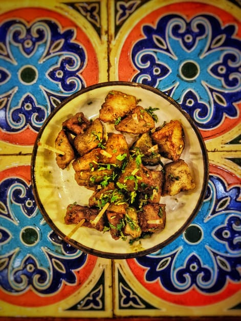 Punjabi Food Craving? Head Over To At Chaubara 601! | LBB