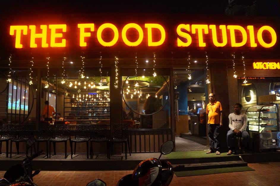 The Food Studio: An Attractive Restro bar With Amazing Culinary ...