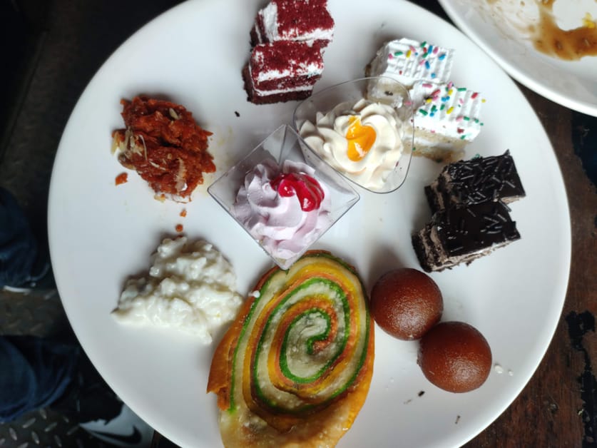 Head Out To Bkc Dive For Amazing Sunday Brunch And More! | LBB