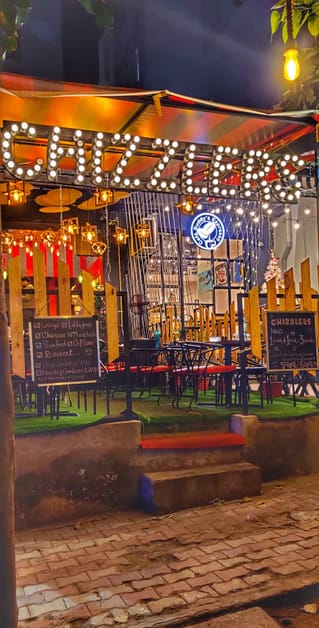 Visit 'Chizzlers' To Try Out Chinese & Sizzlers With A Twist | LBB