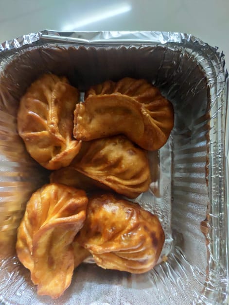 Momo Burger, Anyone? Order Some Amazing Momos From This Delivery Outlet ...