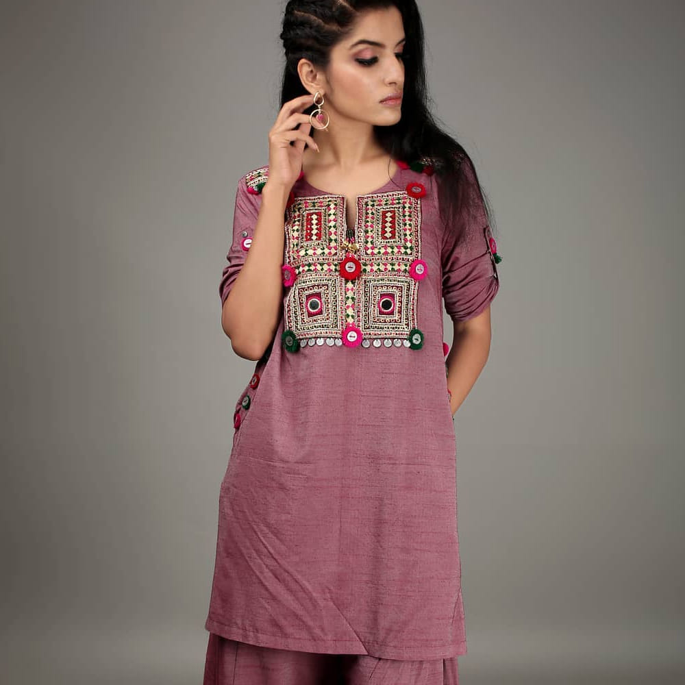 Go Boho With Sitara’s Organic & Ethically-Made Outfits & Kohlapuris | LBB