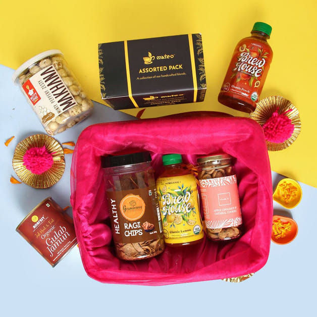 Order These Two Festive Snack Hampers From Shop On LBB | LBB