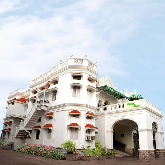 Eat, Shop, Explore: Here’s Everything You Can Do At Abids! | LBB