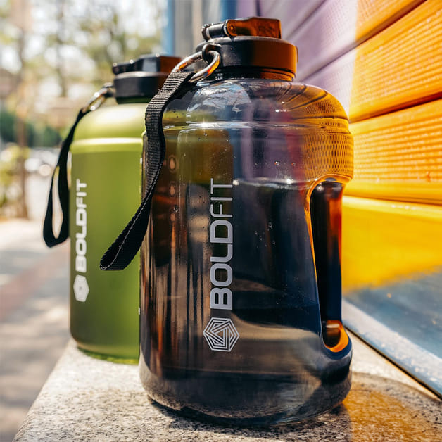 8 Best Gym Bottles To Get Your Hands On For The Perfect Workout | LBB