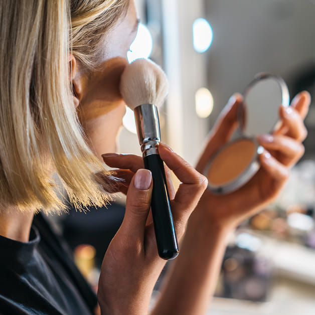 Ultimate Guide On How To Apply Makeup | LBB